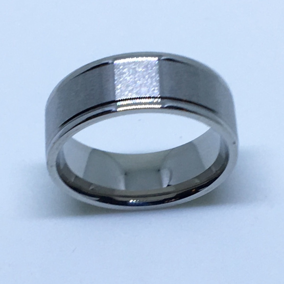3 Royal Dazzy | Jewelry | Silver Dented Line Edges On Stainless Steel ...